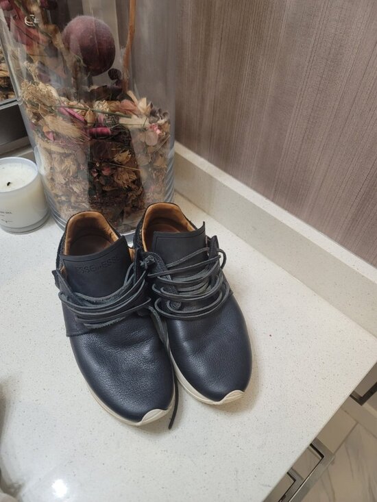 Esseutesse | Shoes | Esse Ut Esse Fringe Sneakers Black Pebbled Leather ...